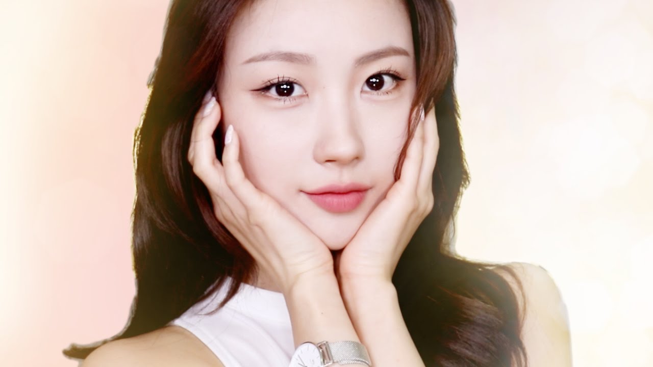 Risabae Kpop Makeup Video Tutorials | The Beautube